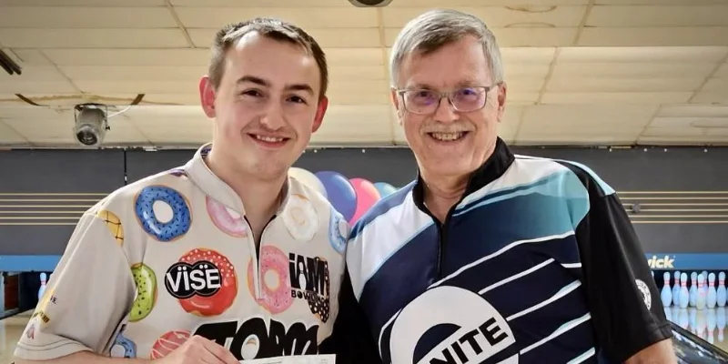 11thframe.com - Spencer Robarge edges Cam Crowe in battle of young, 2 ...